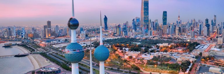 Kuwait Layover Guide (KWI): Things to Do, Tours, Airport Guide